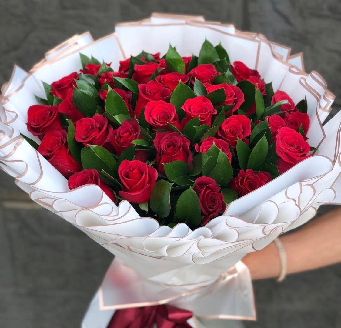 Bouquet Of Roses Luxury % Bouquet Of Roses Luxury - Carol Flowers and ...